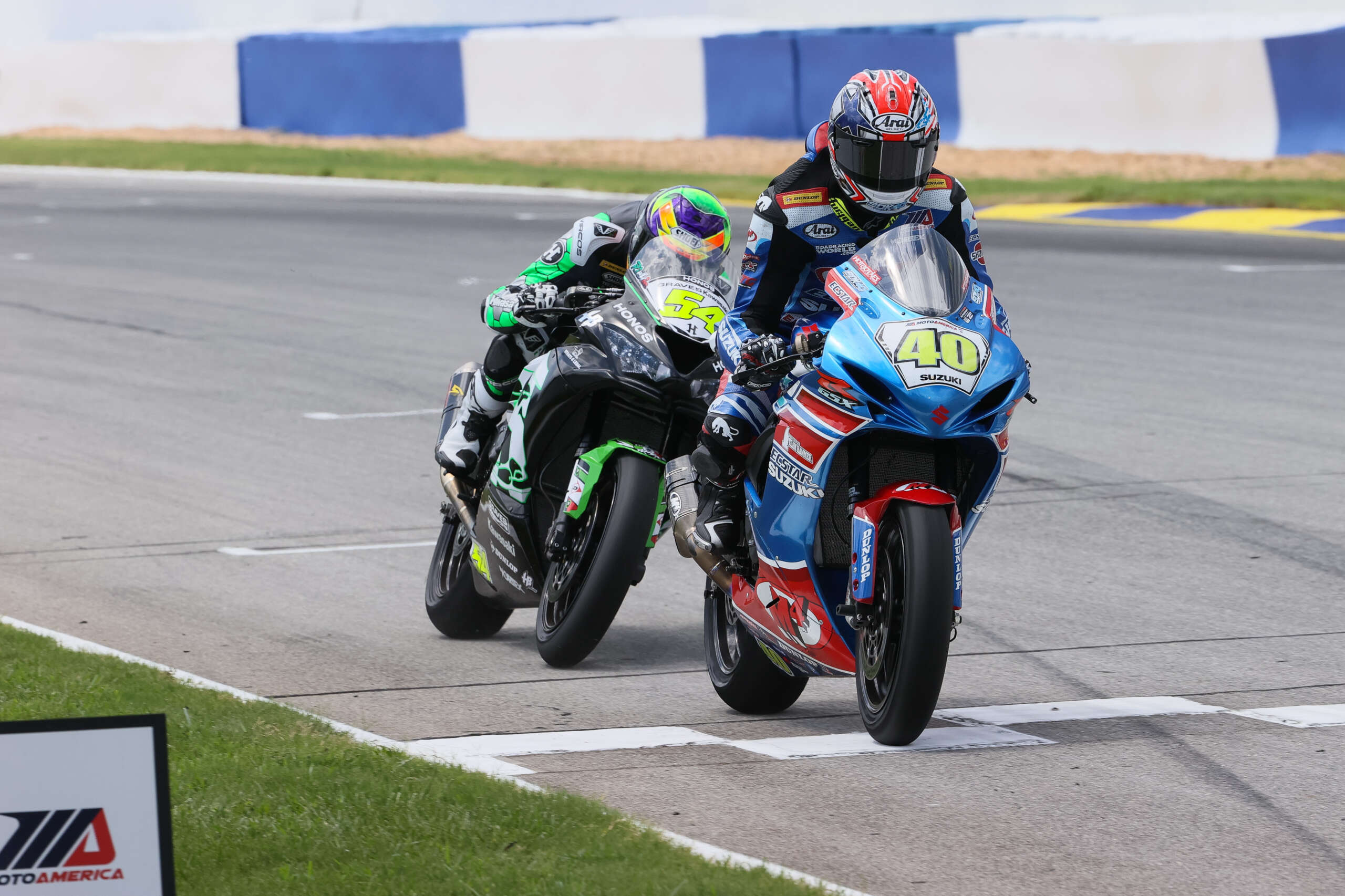 Kelly Puts A Stop To Escalante’s Perfection - MotoAmerica