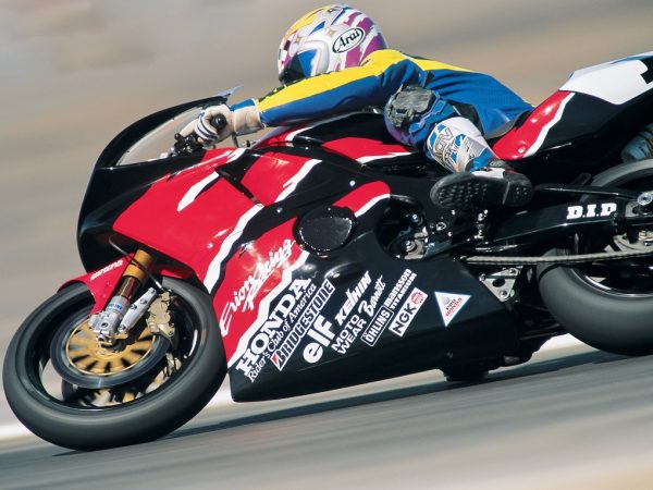 Flashback Friday: Pit Stop Racing - MotoAmerica