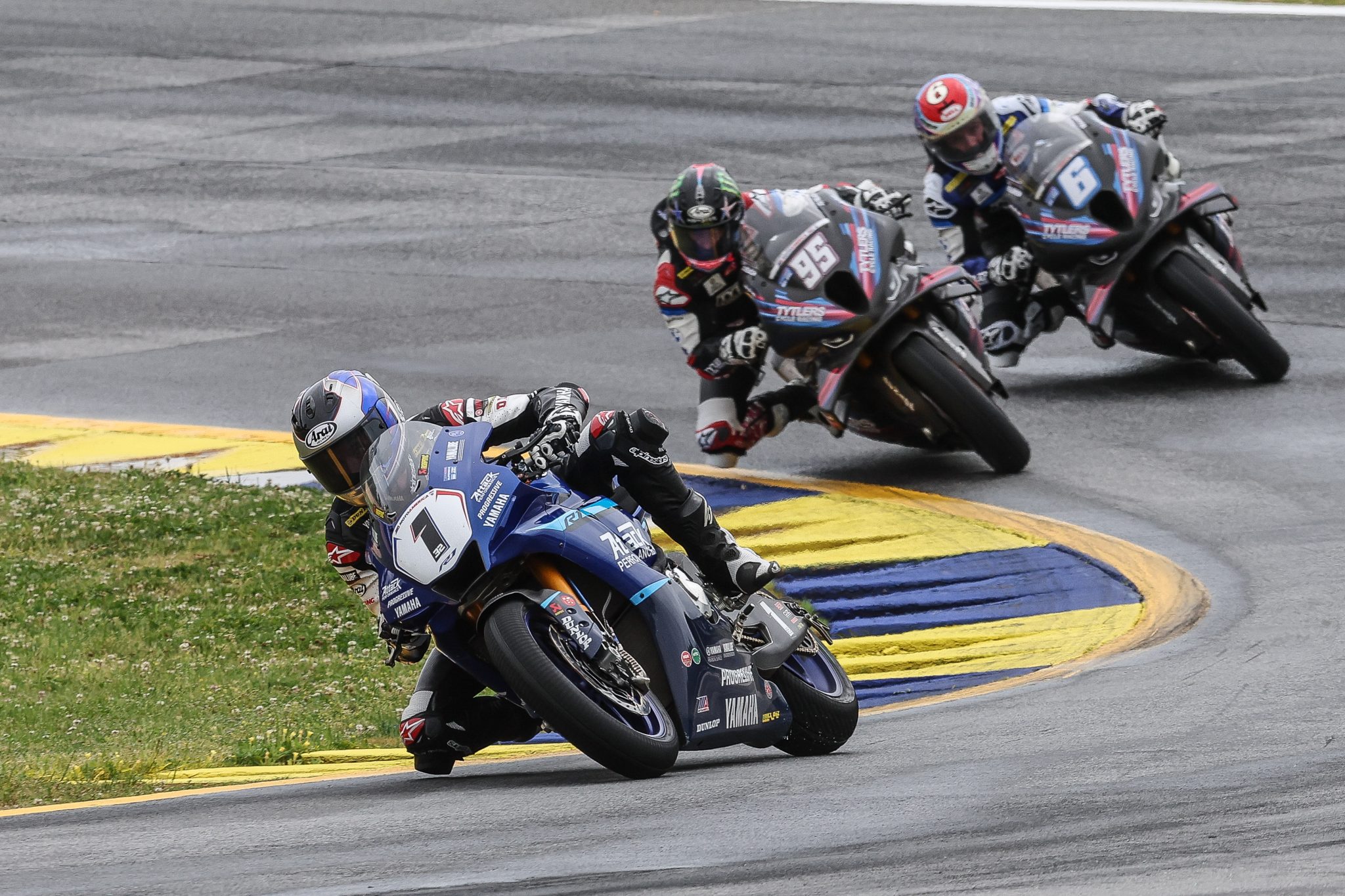 Gagne Turns The Tables To Win Steel Commander Superbike Race Two At ...