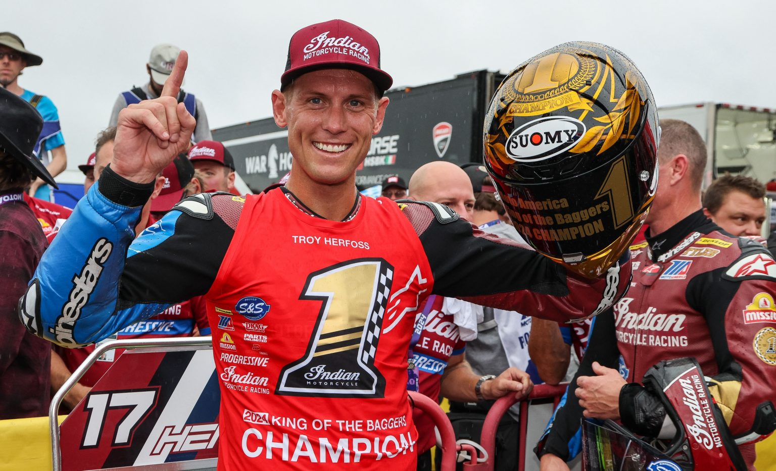 We Are The Champions: Mission King Of The Baggers Champion Troy Herfoss ...