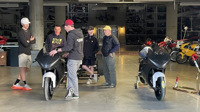 Three-Time World Champion Kenny Roberts Mentoring Flat-Tracker Kody ...