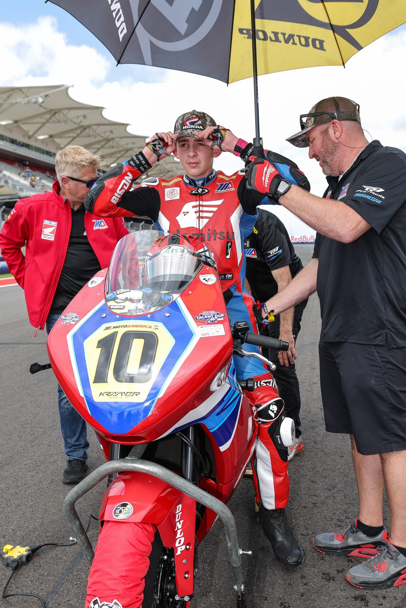 Fraley's Comet: Fourteen-Year-Old Flyin' Ian Fraley Is Ready For Mid ...